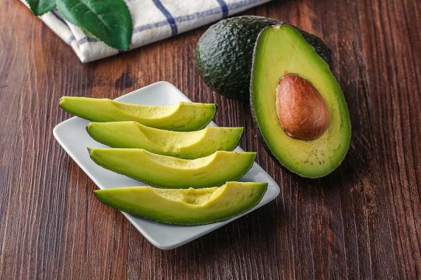 鳄梨的功效与作用_鳄梨怎么吃最健康-第1张图片-山城妙识