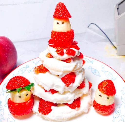 圣诞蛋糕怎么做_圣诞蛋糕配方比例-第1张图片-山城妙识