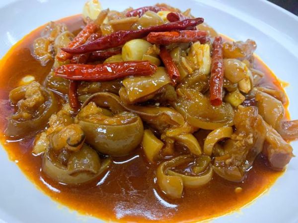 红烧牛板筋怎么做好吃_红烧牛板筋需要炖多久-第1张图片-山城妙识