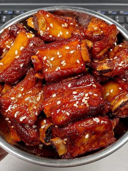 正宗四川糖醋排骨怎么做_糖醋排骨用什么醋最香-第3张图片-山城妙识