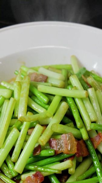 腌蒜苗怎么做_腌蒜苗能放多久-第1张图片-山城妙识 腌蒜苗怎么做_腌蒜苗能放多久-第1张图片-山城妙识