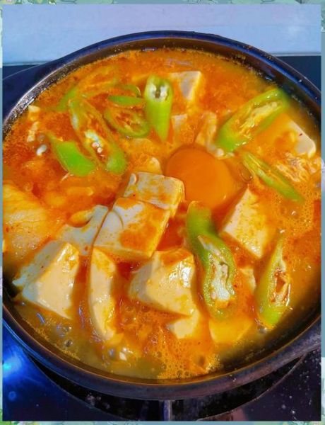 辣白菜五花肉豆腐汤怎么做_辣白菜五花肉豆腐汤热量高吗-第2张图片-山城妙识 辣白菜五花肉豆腐汤怎么做_辣白菜五花肉豆腐汤热量高吗-第2张图片-山城妙识