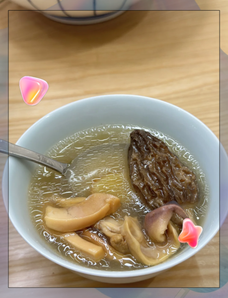 新鲜墨鱼炖鸡怎么做_墨鱼炖鸡去腥技巧-第2张图片-山城妙识