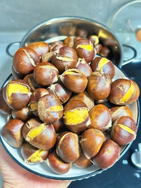 板栗壳煮水有什么功效_板栗壳煮水能天天喝吗-第3张图片-山城妙识