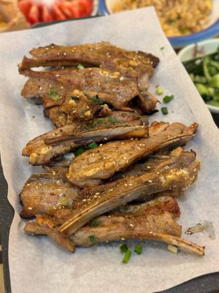 木炭烤羊排怎么腌制_木炭烤羊排腌制多久-第1张图片-山城妙识 木炭烤羊排怎么腌制_木炭烤羊排腌制多久-第1张图片-山城妙识