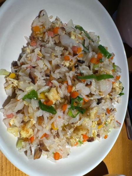 扬州炒饭配料有哪些_正宗扬州炒饭怎么做-第2张图片-山城妙识