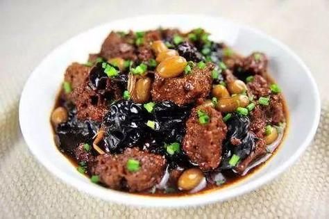 烤麸丁是什么东西_烤麸丁怎么做才好吃-第1张图片-山城妙识 烤麸丁是什么东西_烤麸丁怎么做才好吃-第1张图片-山城妙识