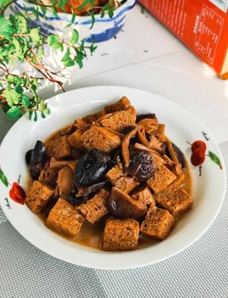 烤麸丁是什么东西_烤麸丁怎么做才好吃-第3张图片-山城妙识 烤麸丁是什么东西_烤麸丁怎么做才好吃-第3张图片-山城妙识