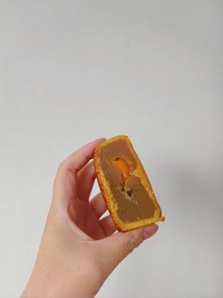 白莲蓉和红莲蓉的区别_哪个更适合做月饼馅-第2张图片-山城妙识 白莲蓉和红莲蓉的区别_哪个更适合做月饼馅-第2张图片-山城妙识