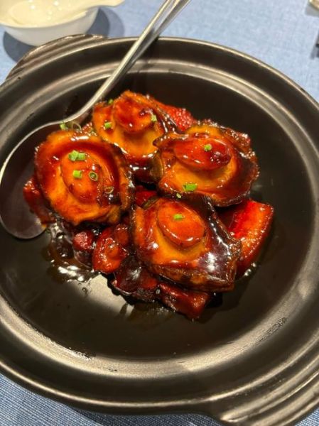 红焖鲍鱼怎么做_红焖鲍鱼的家常做法-第1张图片-山城妙识