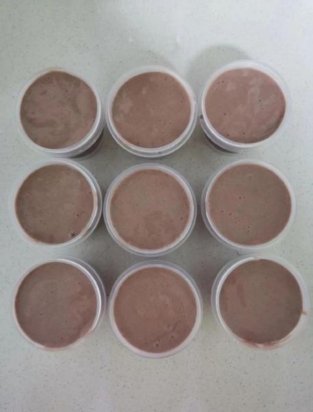 巧克力冰淇淋怎么做_自制巧克力冰淇淋步骤-第2张图片-山城妙识