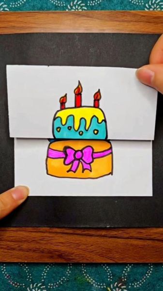 蛋糕简笔画怎么画_彩色蛋糕简笔画教程-第2张图片-山城妙识 蛋糕简笔画怎么画_彩色蛋糕简笔画教程-第2张图片-山城妙识