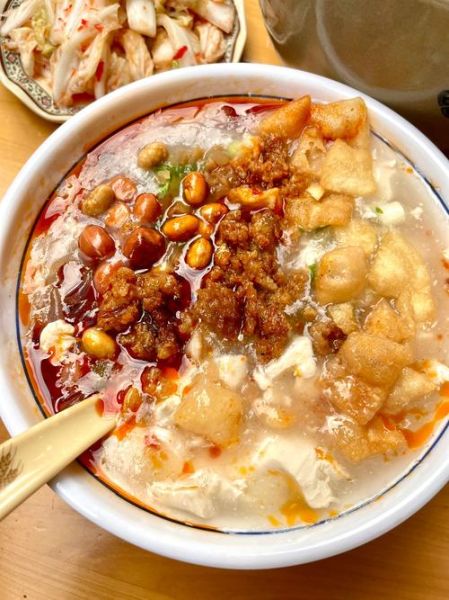 一碗带卤豆腐脑的热量_减肥能吃吗-第1张图片-山城妙识 一碗带卤豆腐脑的热量_减肥能吃吗-第1张图片-山城妙识