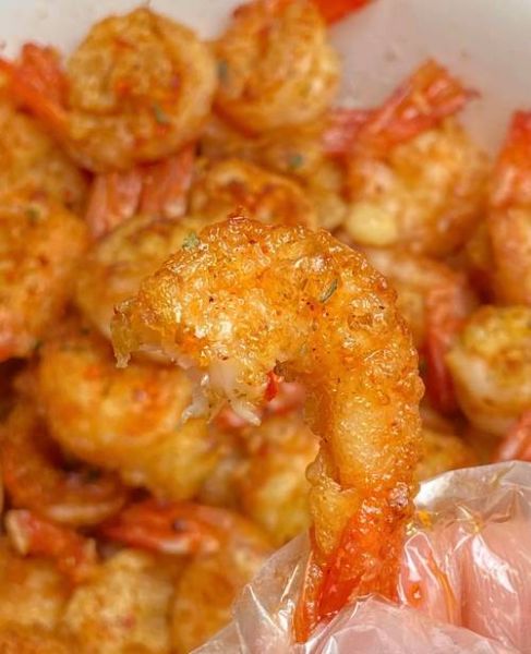 油炸香酥大虾怎么做_油炸大虾酥脆不掉壳技巧-第3张图片-山城妙识 油炸香酥大虾怎么做_油炸大虾酥脆不掉壳技巧-第3张图片-山城妙识