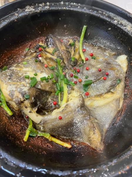 鸦片鱼头怎么做好吃_鸦片鱼头做法步骤-第1张图片-山城妙识