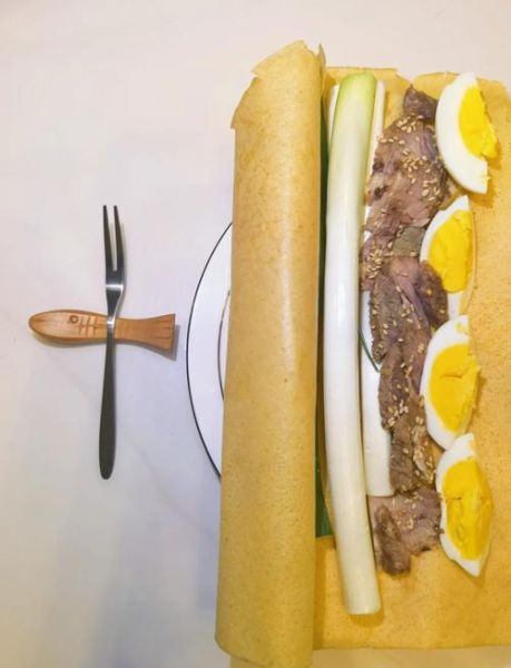 煎饼卷大葱怎么做_正宗山东吃法-第3张图片-山城妙识 煎饼卷大葱怎么做_正宗山东吃法-第3张图片-山城妙识