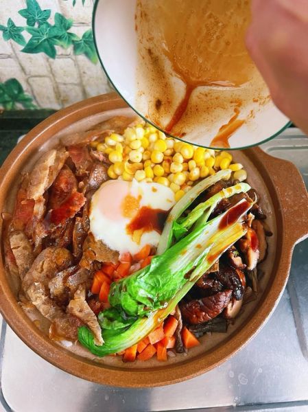 煲仔饭怎么做_正宗煲仔饭做法步骤-第1张图片-山城妙识