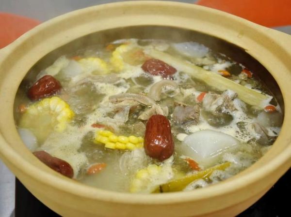 羊肉煲汤放什么材料最好_羊肉煲汤放什么去腥提鲜-第2张图片-山城妙识 羊肉煲汤放什么材料最好_羊肉煲汤放什么去腥提鲜-第2张图片-山城妙识