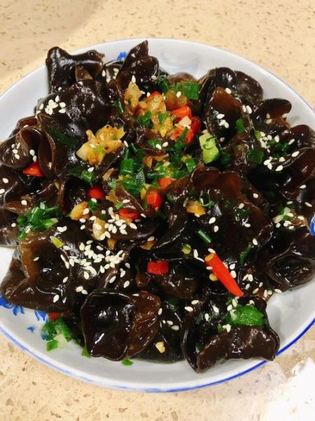 凉拌木耳要焯水吗_木耳焯水几分钟-第3张图片-山城妙识 凉拌木耳要焯水吗_木耳焯水几分钟-第3张图片-山城妙识