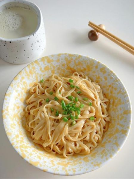 花生酱拌面怎么做_花生酱拌面需要哪些配料-第1张图片-山城妙识 花生酱拌面怎么做_花生酱拌面需要哪些配料-第1张图片-山城妙识