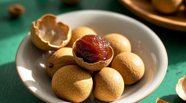 新鲜龙眼上火还是降火_龙眼吃多了会上火吗-第3张图片-山城妙识