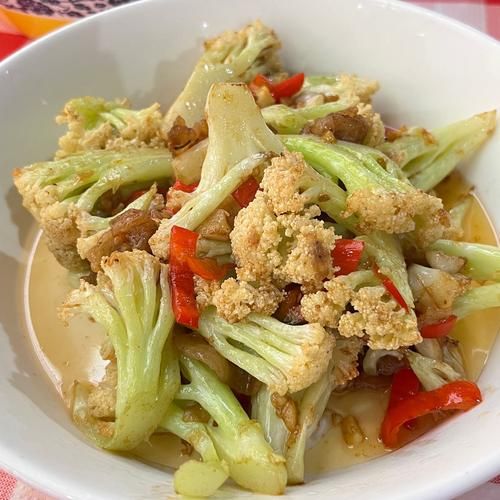 花椰菜粒怎么炒好吃_花椰菜粒的做法大全-第1张图片-山城妙识