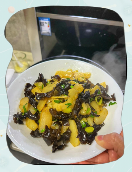 炒木耳不焯水有毒吗_木耳中毒症状-第2张图片-山城妙识 炒木耳不焯水有毒吗_木耳中毒症状-第2张图片-山城妙识