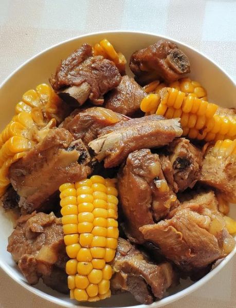 玉米排骨汤怎么做好吃又简单_玉米排骨汤的家常做法-第1张图片-山城妙识 玉米排骨汤怎么做好吃又简单_玉米排骨汤的家常做法-第1张图片-山城妙识