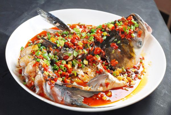 剁椒鱼头是哪个菜系的代表菜_湖南菜剁椒鱼头正宗做法-第3张图片-山城妙识 剁椒鱼头是哪个菜系的代表菜_湖南菜剁椒鱼头正宗做法-第3张图片-山城妙识