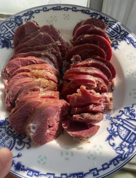 熏马肉怎么吃_熏马肠怎么做好吃-第1张图片-山城妙识