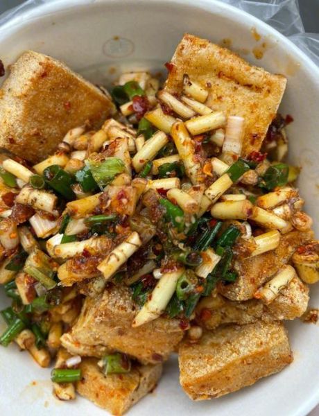 油炸臭豆腐怎么做好吃_油炸臭豆腐怎么做外酥里嫩-第1张图片-山城妙识 油炸臭豆腐怎么做好吃_油炸臭豆腐怎么做外酥里嫩-第1张图片-山城妙识