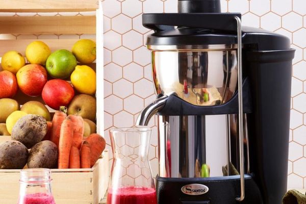 水果榨汁机怎么使用_水果榨汁机第一次用要注意什么-第2张图片-山城妙识 水果榨汁机怎么使用_水果榨汁机第一次用要注意什么-第2张图片-山城妙识