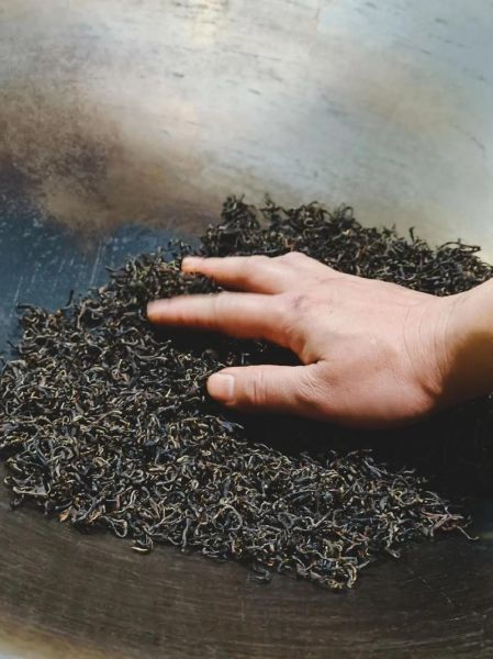 手工炒茶视频教程_手工炒茶怎么炒-第1张图片-山城妙识 手工炒茶视频教程_手工炒茶怎么炒-第1张图片-山城妙识