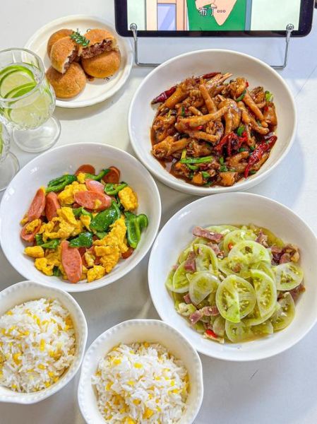 午饭吃什么好吃_简单又快手的家常菜-第1张图片-山城妙识