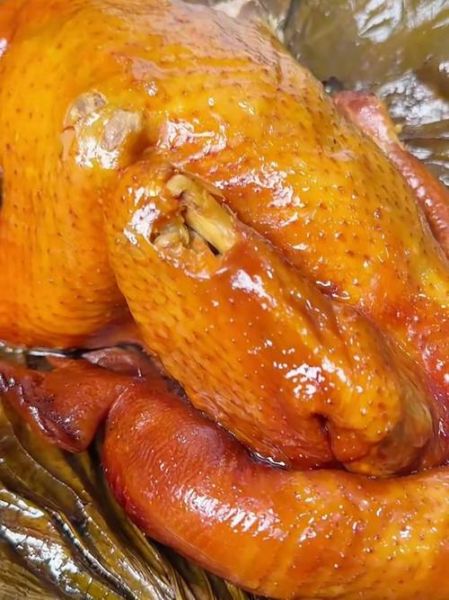 家常叫花鸡的做法_为什么泥巴裹鸡更香-第1张图片-山城妙识