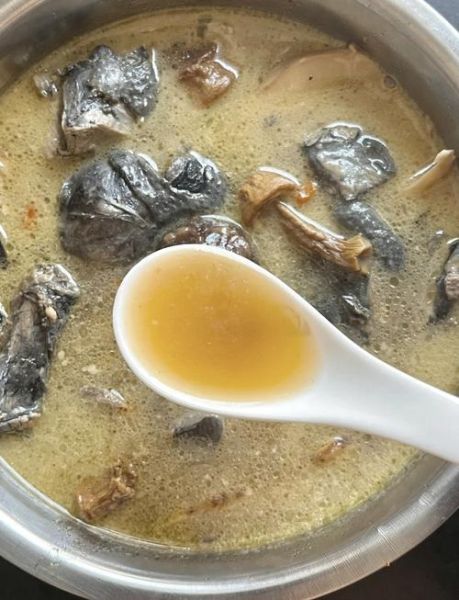 乌鸡汤怎么做最补身体_乌鸡汤最补的做法-第2张图片-山城妙识