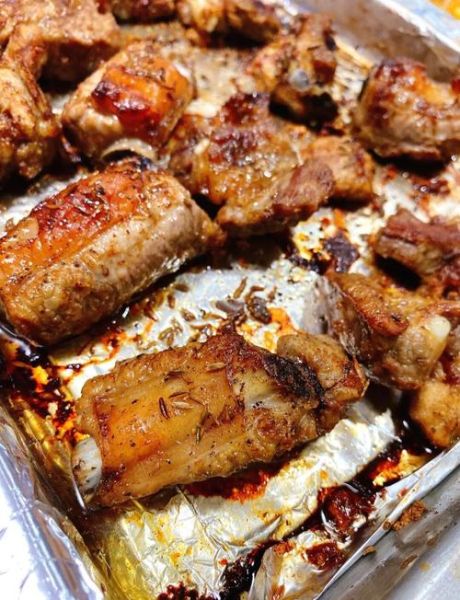 烤排骨的家常做法_烤箱温度和时间怎么设置-第1张图片-山城妙识 烤排骨的家常做法_烤箱温度和时间怎么设置-第1张图片-山城妙识