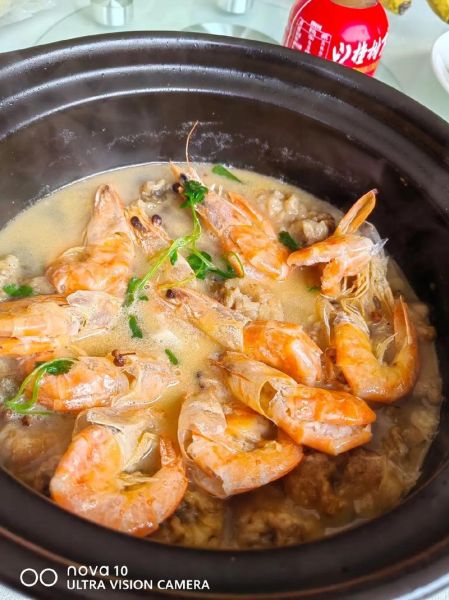 明虾煲怎么做_明虾煲需要哪些配料-第1张图片-山城妙识 明虾煲怎么做_明虾煲需要哪些配料-第1张图片-山城妙识