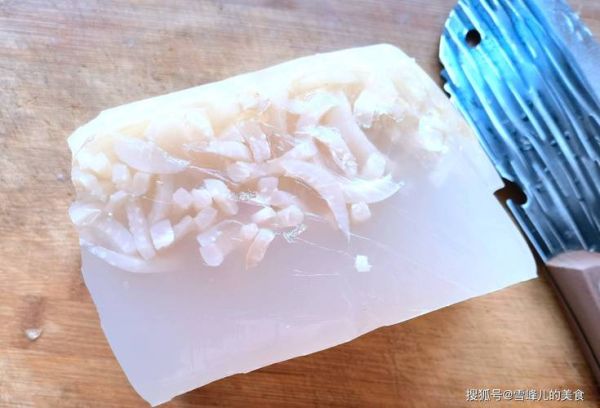 肉皮冻怎么熬_肉皮冻熬多久才透明-第3张图片-山城妙识 肉皮冻怎么熬_肉皮冻熬多久才透明-第3张图片-山城妙识