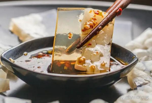 肉皮冻怎么熬_肉皮冻熬多久才透明-第2张图片-山城妙识 肉皮冻怎么熬_肉皮冻熬多久才透明-第2张图片-山城妙识