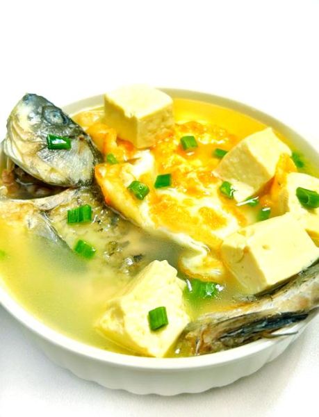 儿童喝鲫鱼豆腐汤的好处_鲫鱼豆腐汤怎么做给宝宝喝-第2张图片-山城妙识