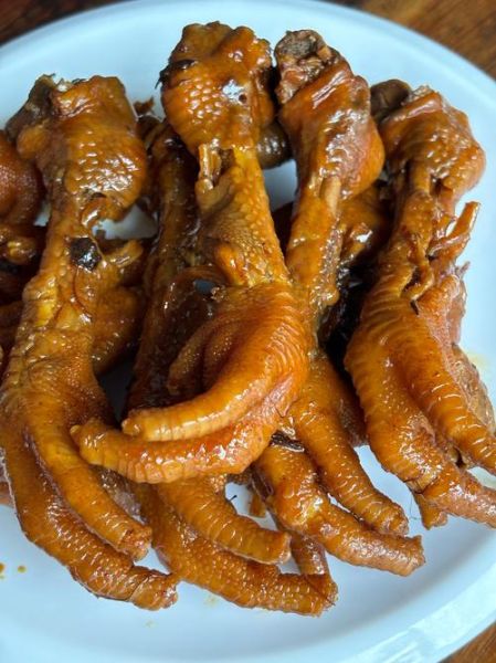 鸡爪子怎么做才好吃_鸡爪子怎么卤才入味-第1张图片-山城妙识