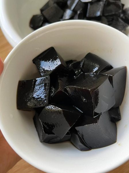 仙草冻怎么吃_仙草冻做法大全-第2张图片-山城妙识 仙草冻怎么吃_仙草冻做法大全-第2张图片-山城妙识