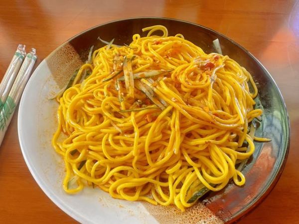 黄面条怎么做好吃_黄面条的家常做法-第1张图片-山城妙识 黄面条怎么做好吃_黄面条的家常做法-第1张图片-山城妙识