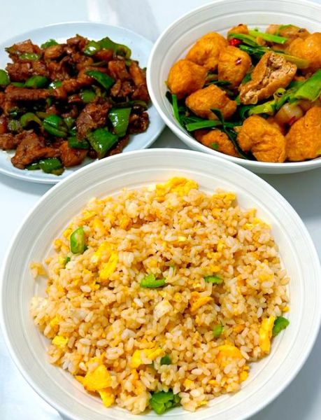 蛋炒饭怎么炒得粒粒分明_蛋炒饭美图拍摄技巧-第2张图片-山城妙识 蛋炒饭怎么炒得粒粒分明_蛋炒饭美图拍摄技巧-第2张图片-山城妙识