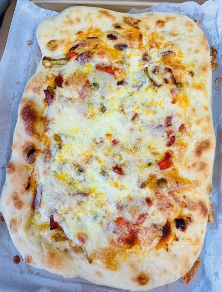 家庭披萨的简单做法烤箱_披萨面团怎么发酵-第2张图片-山城妙识 家庭披萨的简单做法烤箱_披萨面团怎么发酵-第2张图片-山城妙识