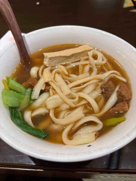 刀削面是哪里的特色_刀削面怎么做才筋道-第3张图片-山城妙识 刀削面是哪里的特色_刀削面怎么做才筋道-第3张图片-山城妙识