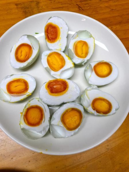 咸蛋怎么做好吃_咸蛋炒菜技巧-第2张图片-山城妙识 咸蛋怎么做好吃_咸蛋炒菜技巧-第2张图片-山城妙识