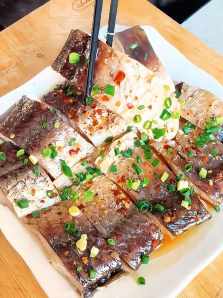 烧腊鱼的家常做法_烧腊鱼怎么做好吃-第3张图片-山城妙识