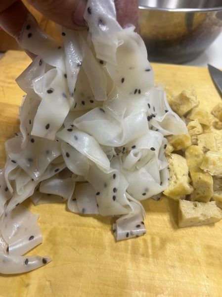 大米凉皮怎么做_大米凉皮为什么劲道-第1张图片-山城妙识